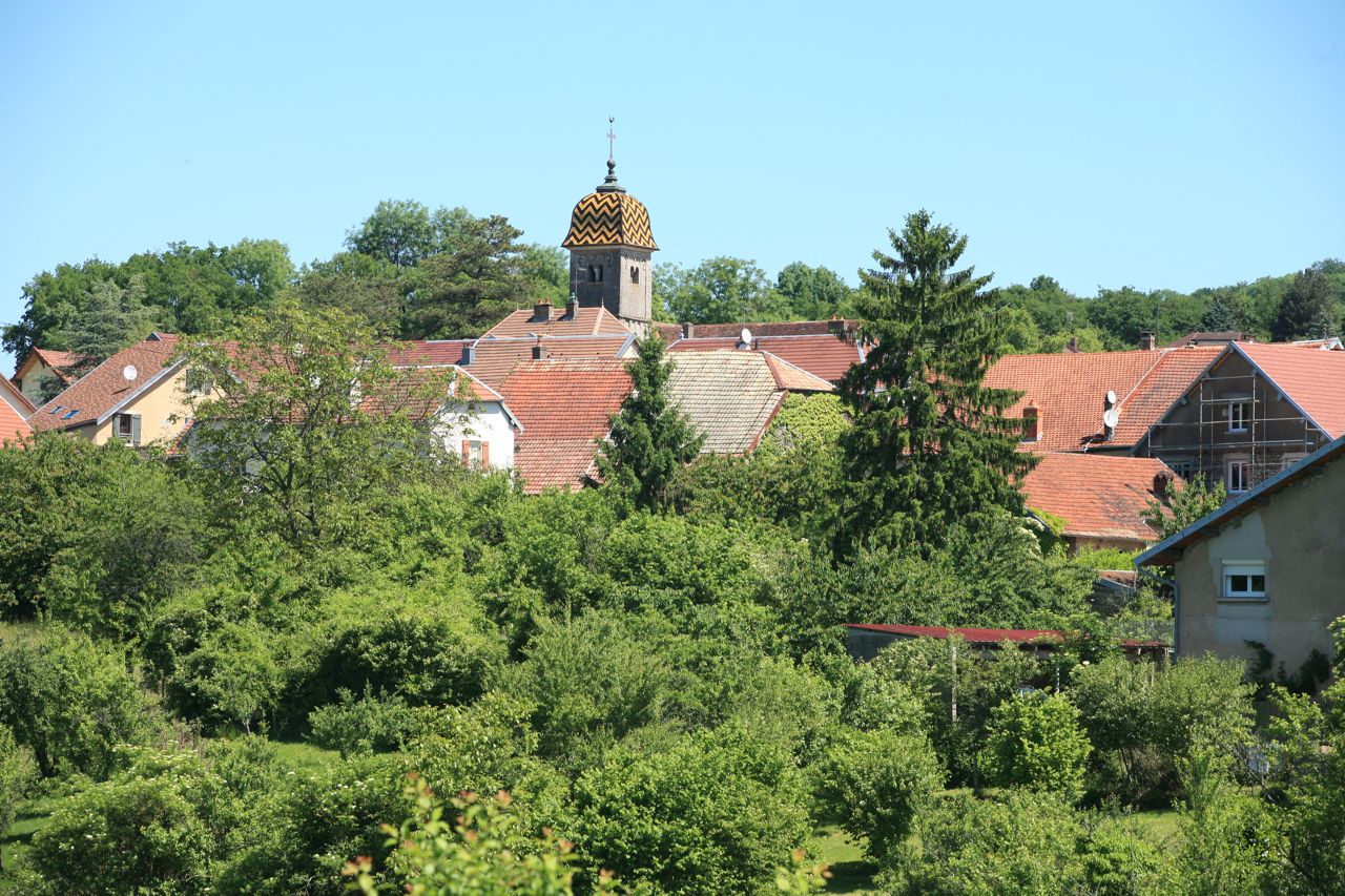 Boussières (25320) , Canton de Boussières, Le Doubs, La route des communes