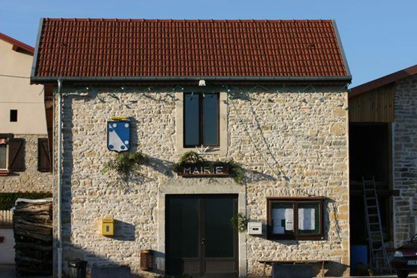 Champoux (25640) , Canton de Champoux, Le Doubs, La route des communes