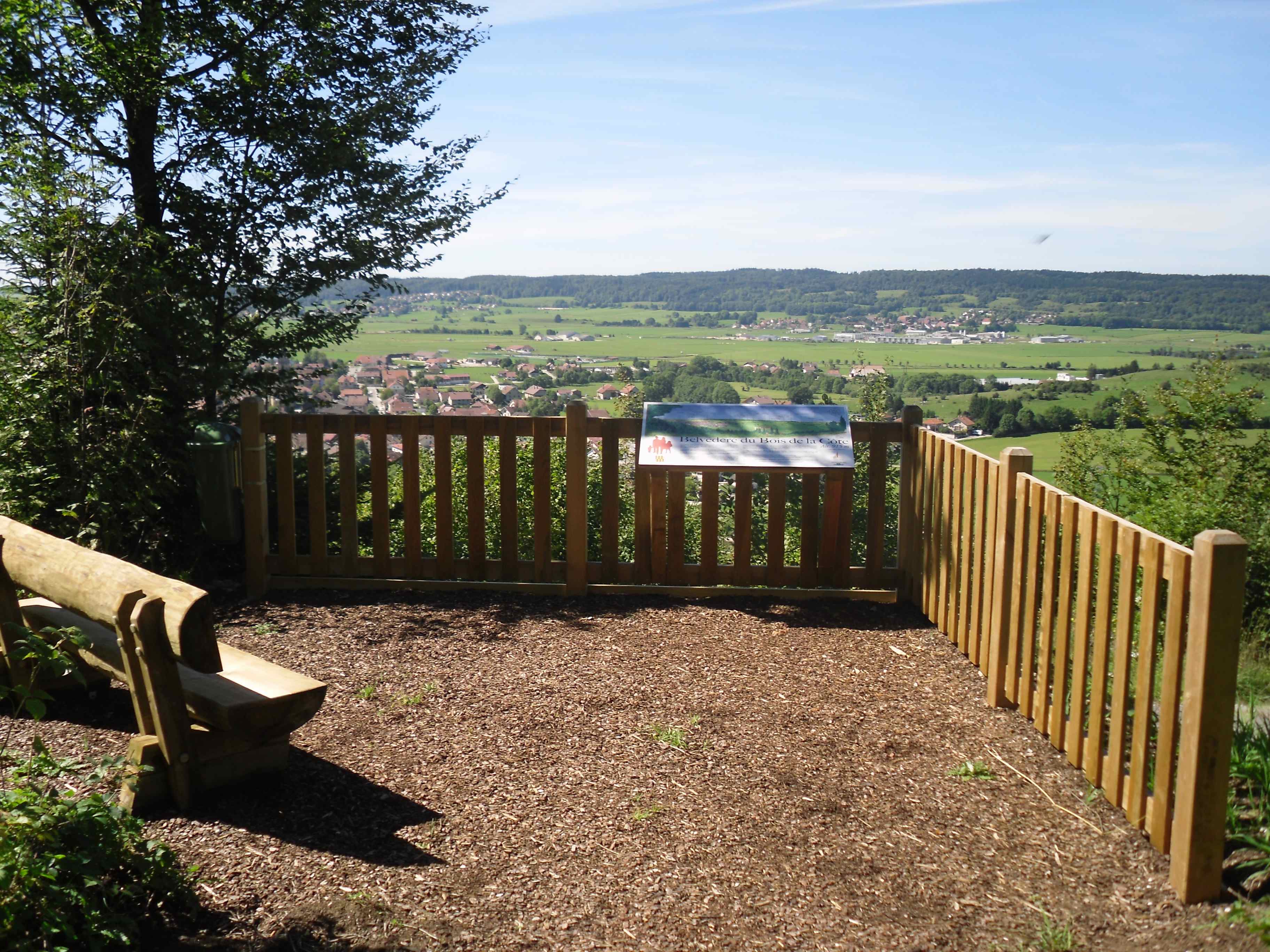 Doubs (25300) , Canton de Doubs, Le Doubs, La route des communes