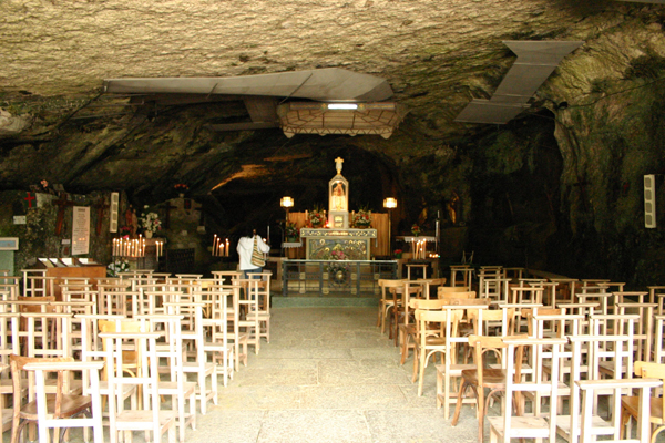 Les Combes (25500) , Canton des Combes, Le Doubs, La route des communes